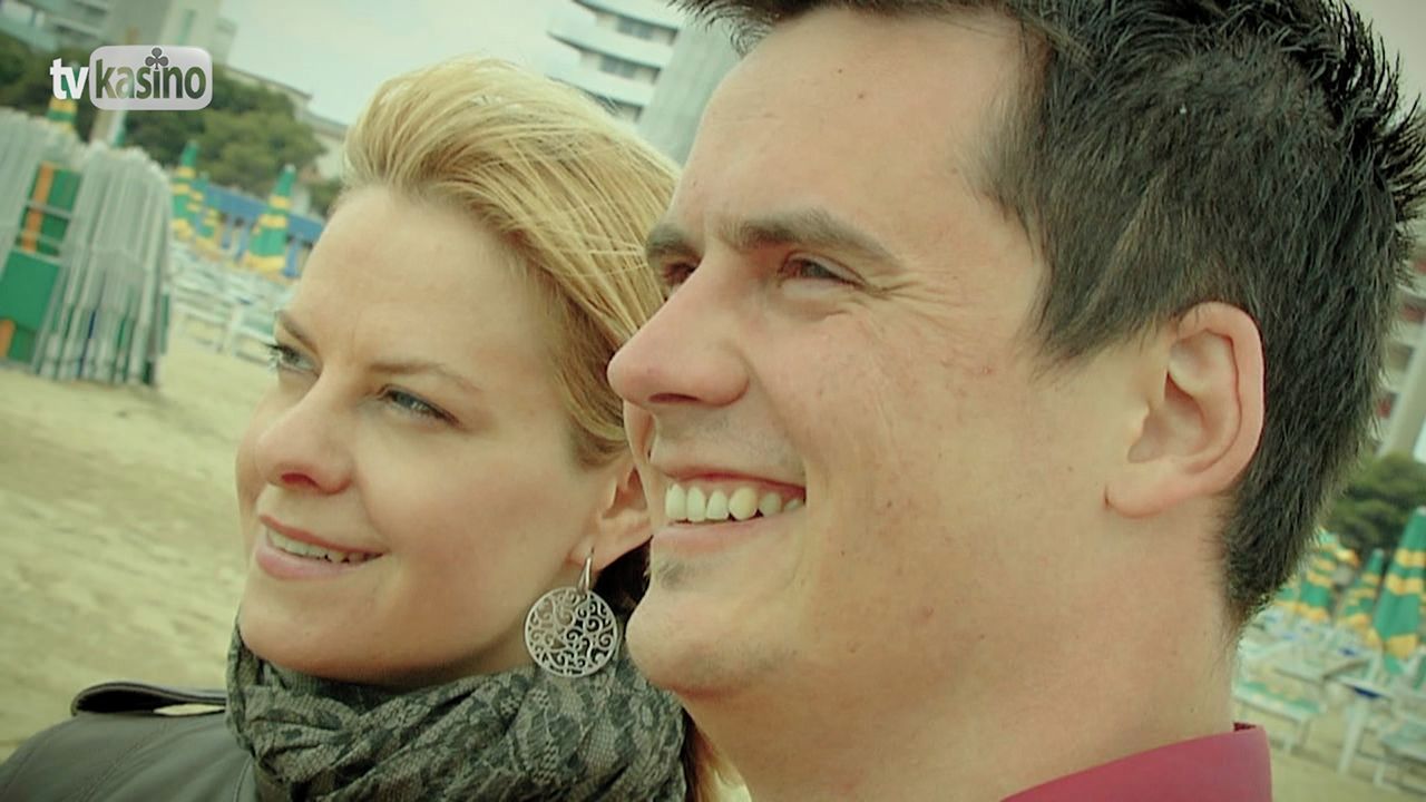 Kortina: Dievča, dievča | Stream